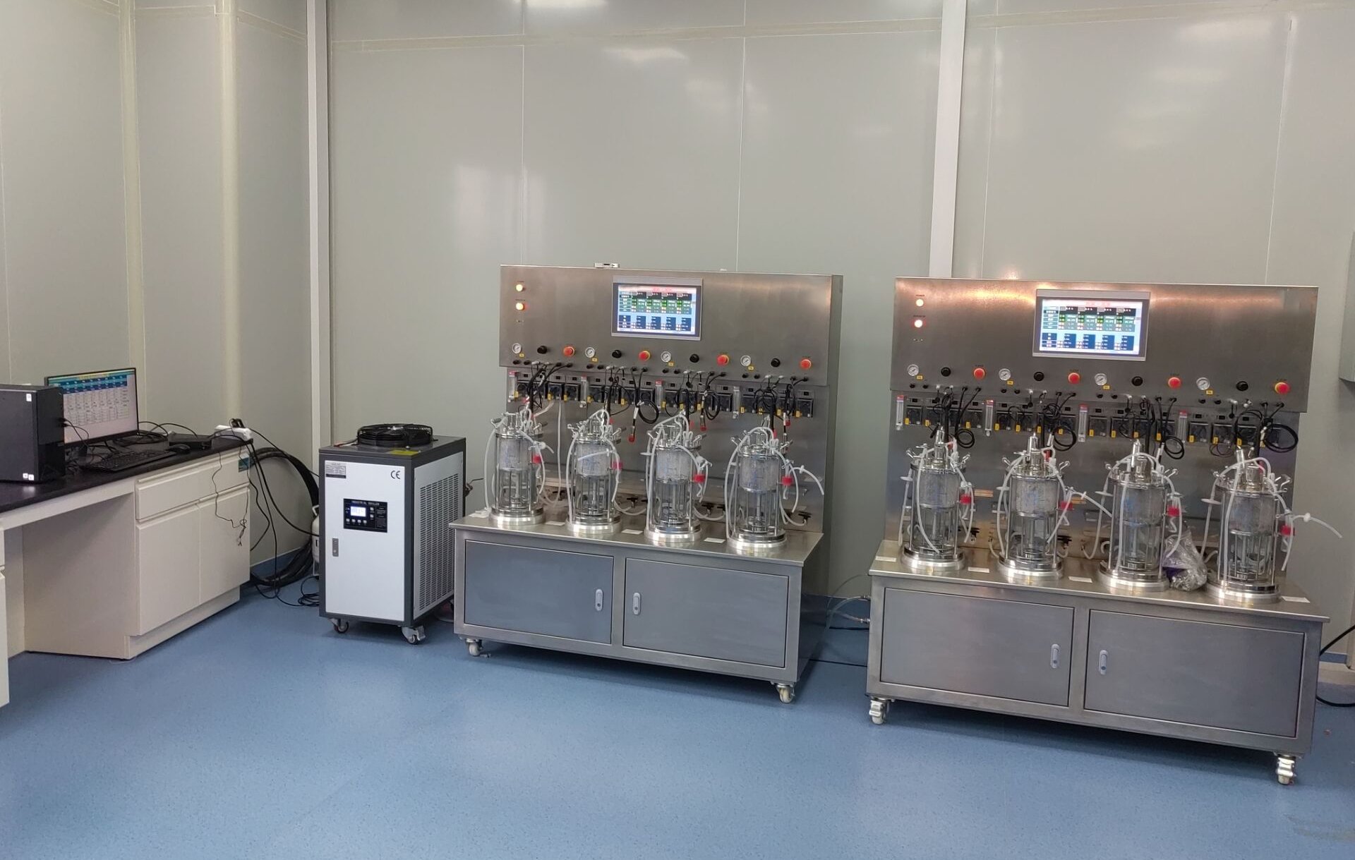 High-throughput parallel fermentation technology