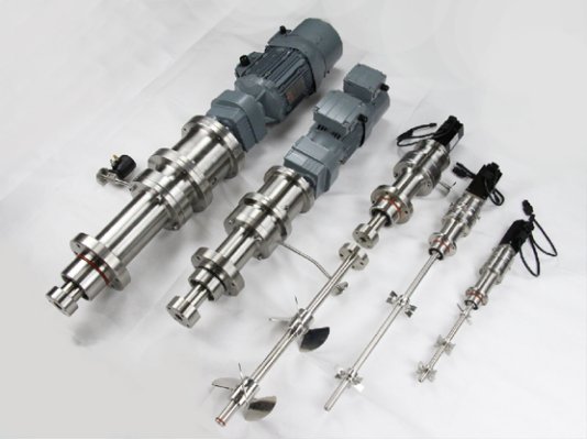 Magnetic stirring device for fermenter in the biopharmaceutical industry