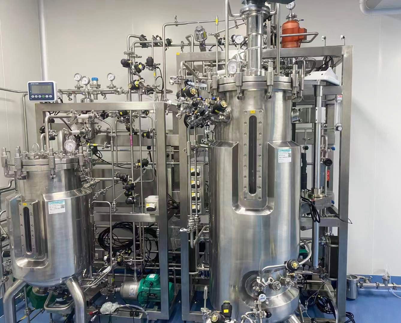 Innova 200L GMP self-cleaning automatic bioreactor for protein and ...